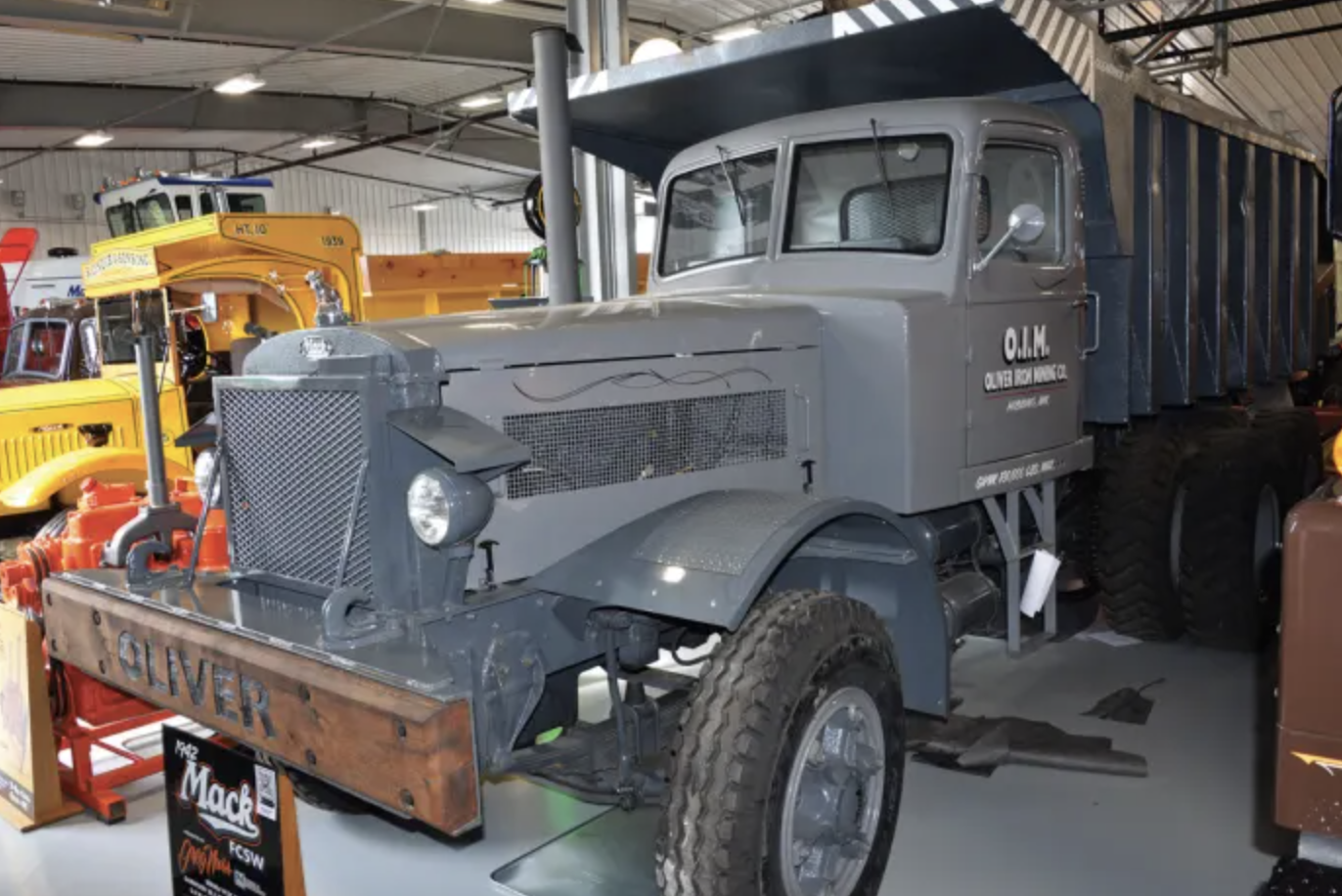 Nuss Collection – Rochester, MN • Vintage and Restored Mack Trucks ...